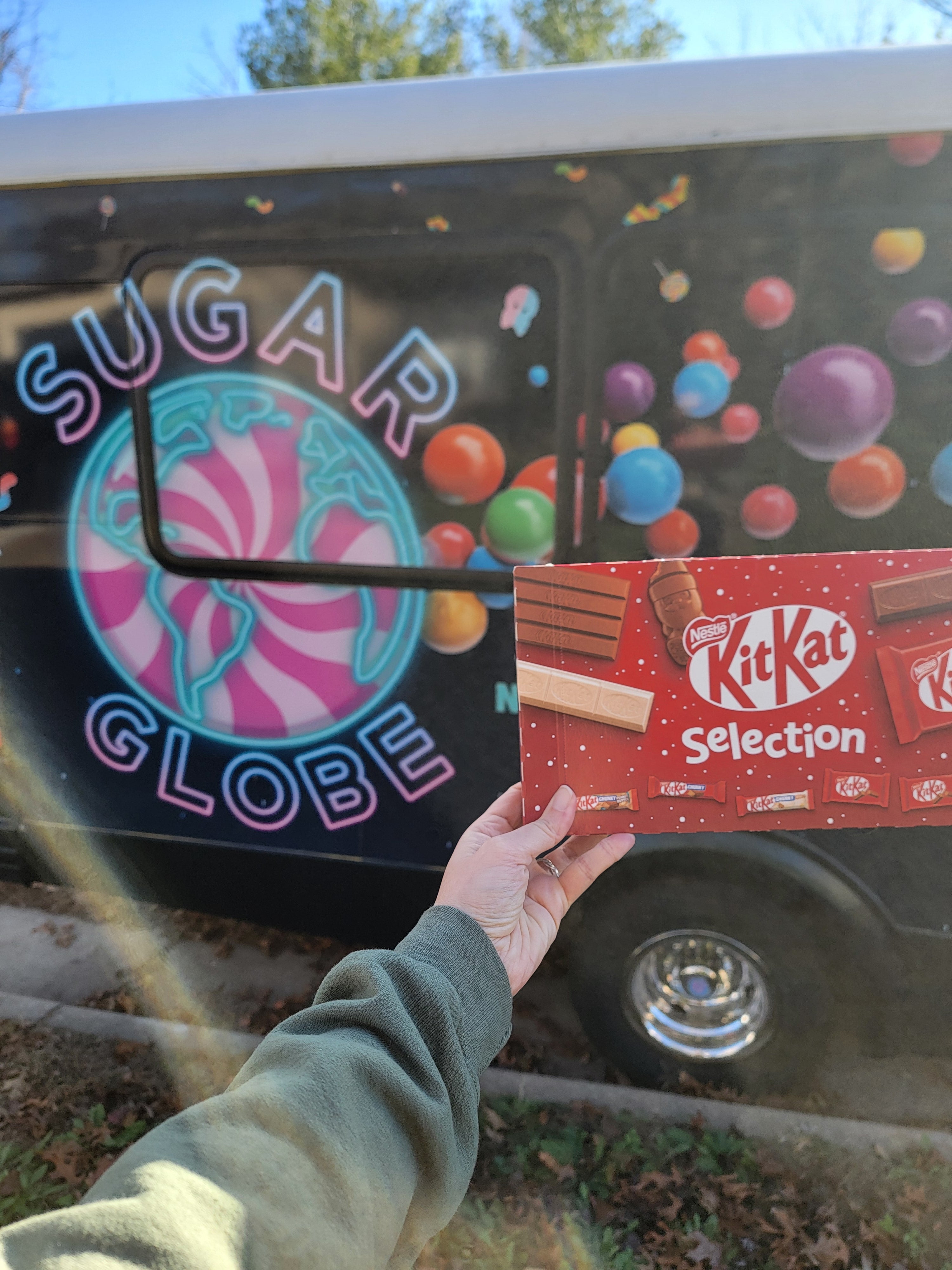Kit Kat Christmas Selection Box – Sugar Globe